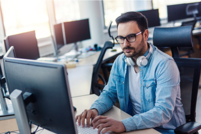 How to Succeed as a Remote Worker - Bleuwire